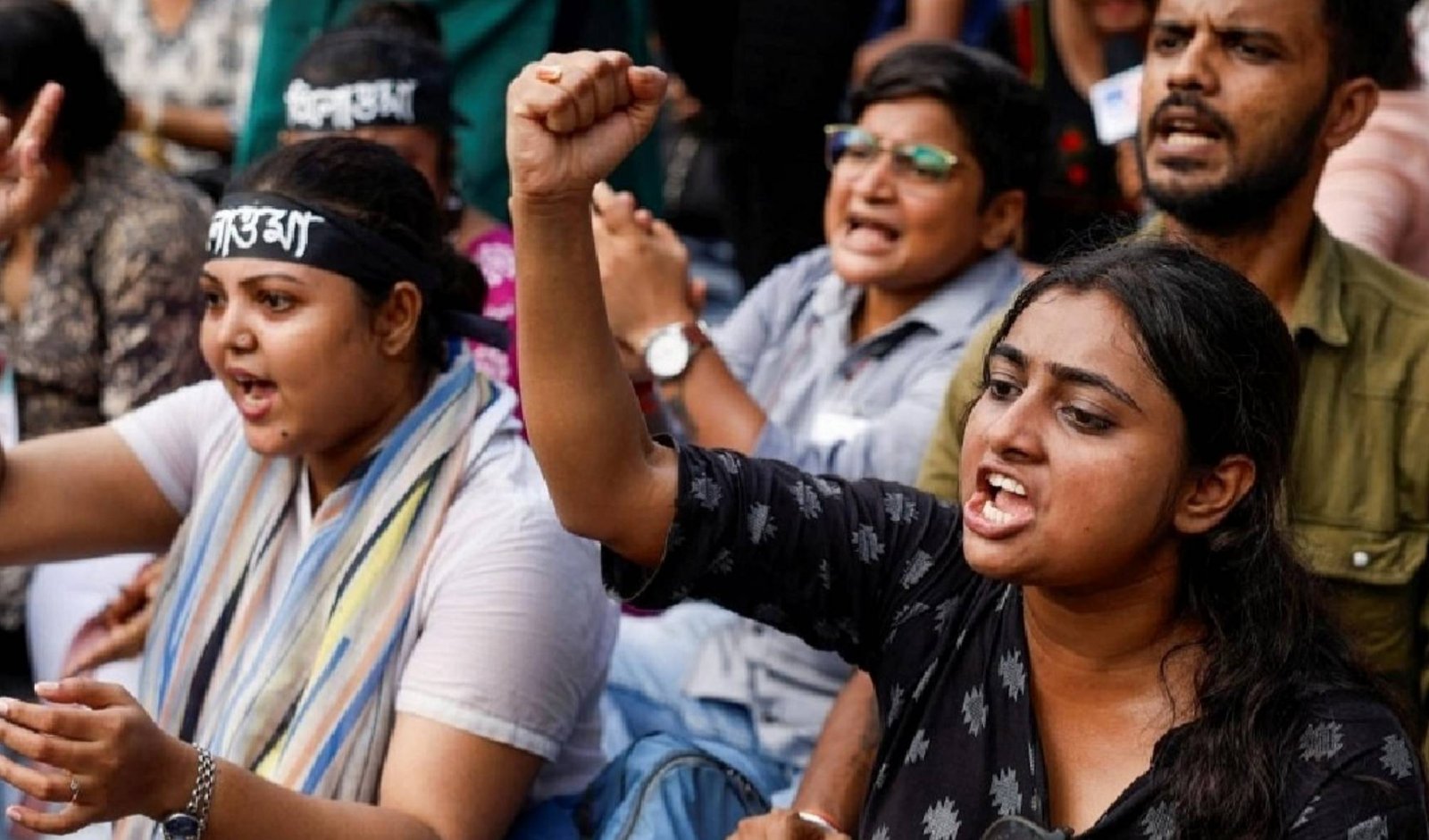 Striking Indian Doctors to Resume Essential Services Amid Protests Over ...